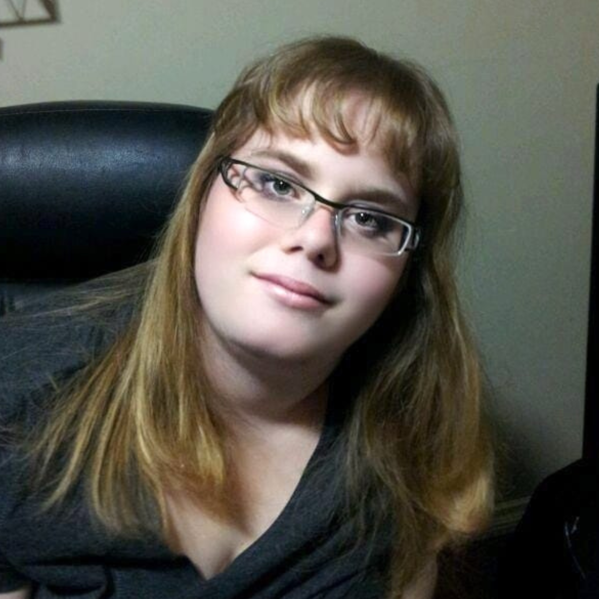 Rhea Lucas – Hive City